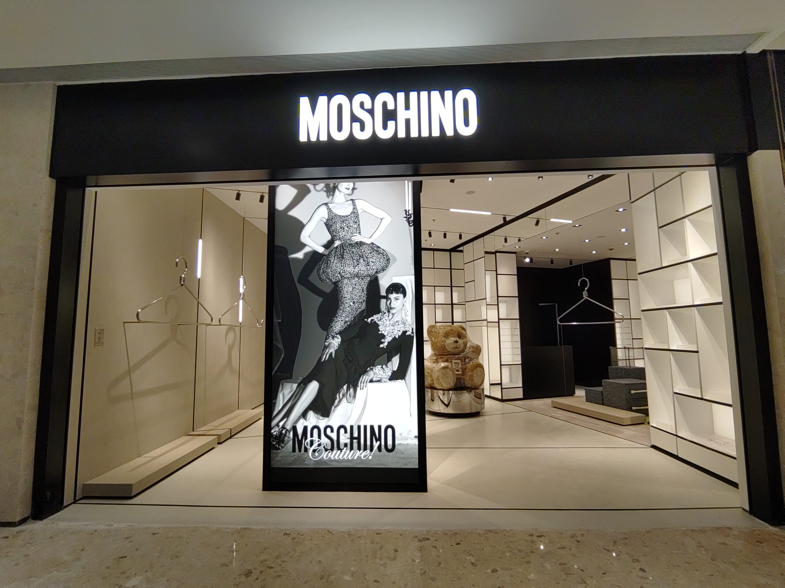 MOSCHINO Brand Identity Embodied: Shop Fitting Expertise